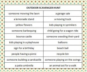 Outdoor Scavenger Hunt - Moms & Munchkins