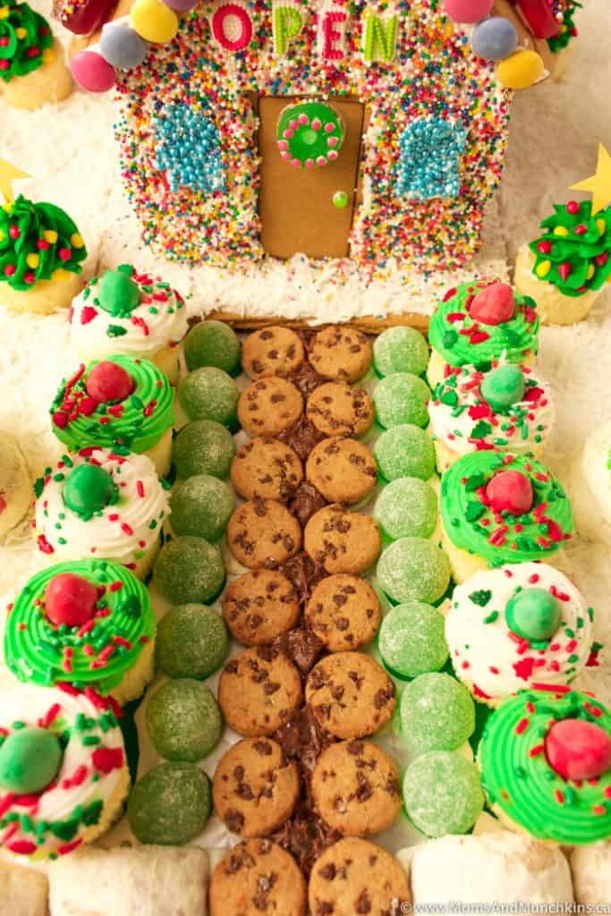 Gingerbread House Ideas for Family Fun - Moms & Munchkins