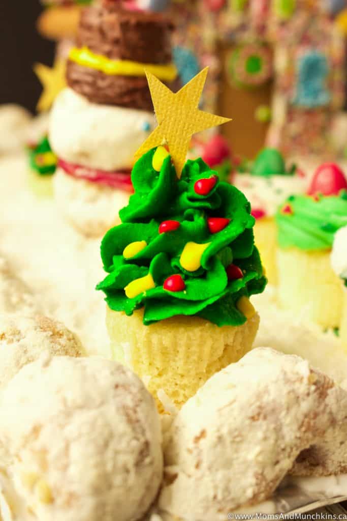 Gingerbread House Ideas for Family Fun - Moms & Munchkins