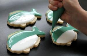 Fishing Cookies Tutorial - Moms & Munchkins