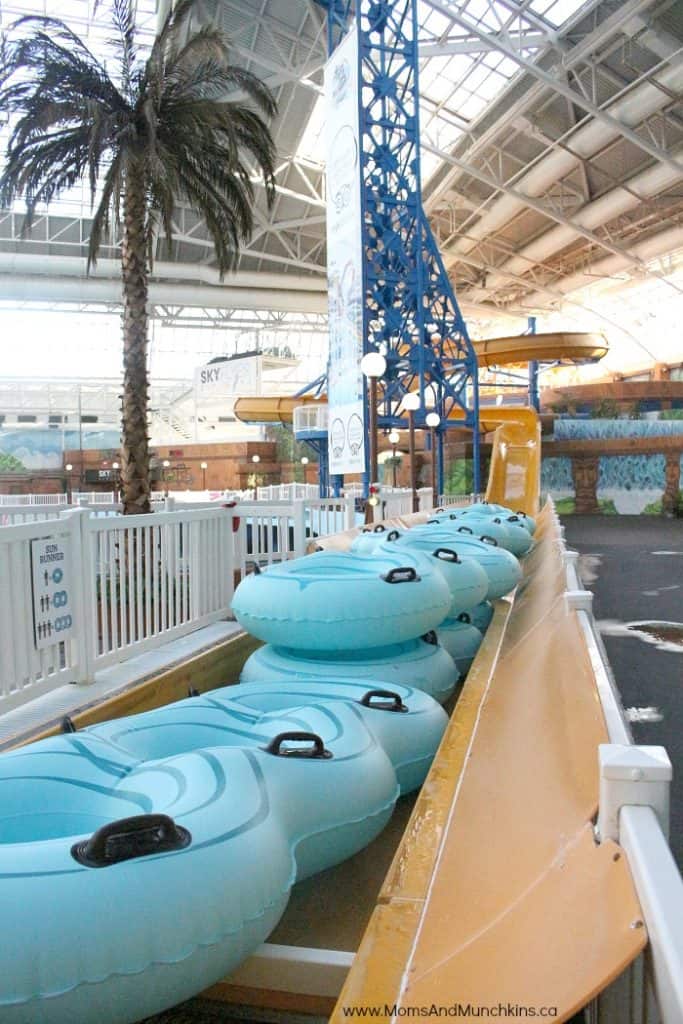 World Waterpark West Edmonton Mall - Moms & Munchkins