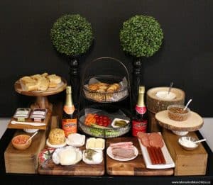 Appetizer Bar Ideas + Kid-Friendly Options - Moms & Munchkins