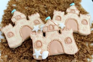 Sand Castle Cookies Tutorial - Moms & Munchkins