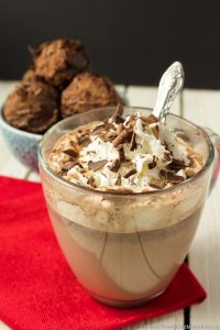 Hot Chocolate Truffles Recipe - Moms & Munchkins