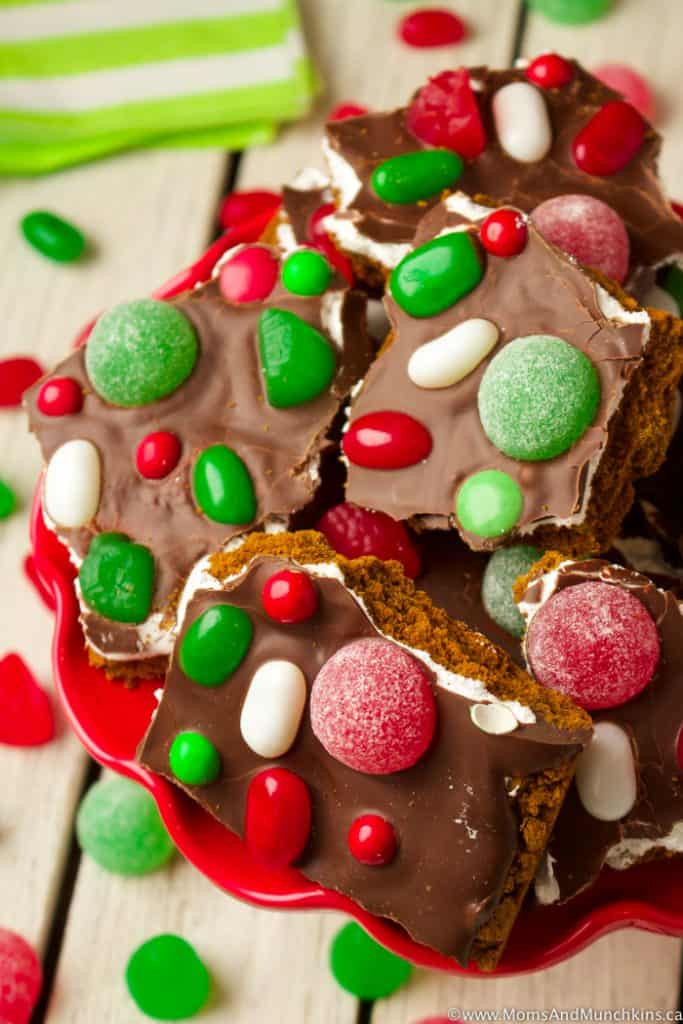 Gingerbread House Ideas for Family Fun - Moms & Munchkins