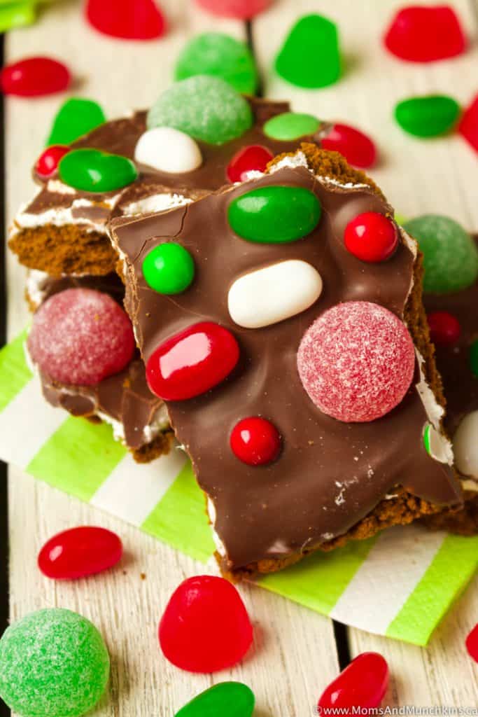 Gingerbread House Bark Recipe - Moms & Munchkins