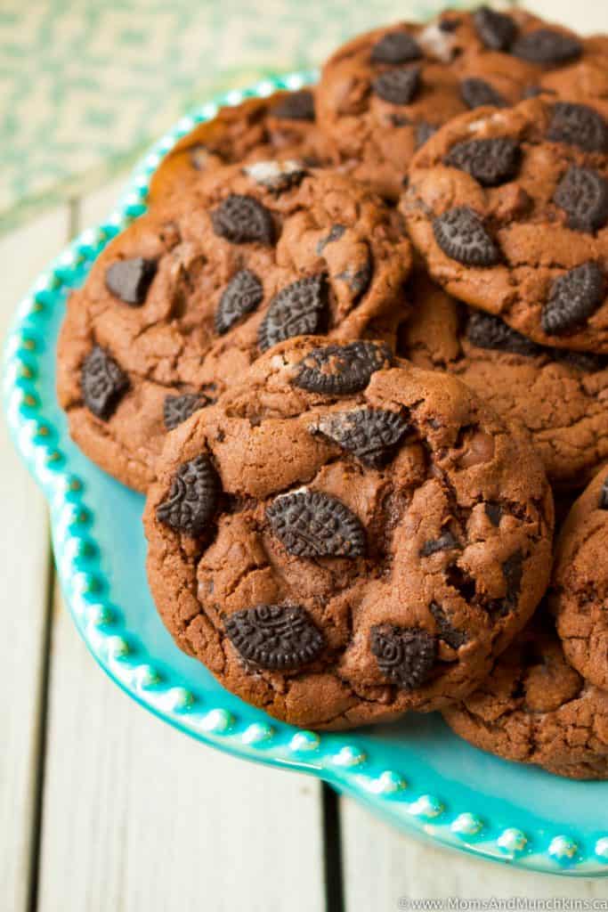Chocolate Oreo Cookies Recipe - Moms & Munchkins