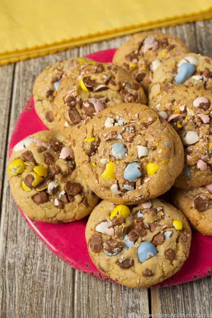 Easter Eggies Cookies Recipe - Moms & Munchkins